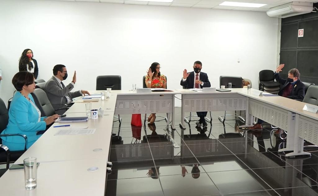 Participa Rector en relevo institucional del CIDEM